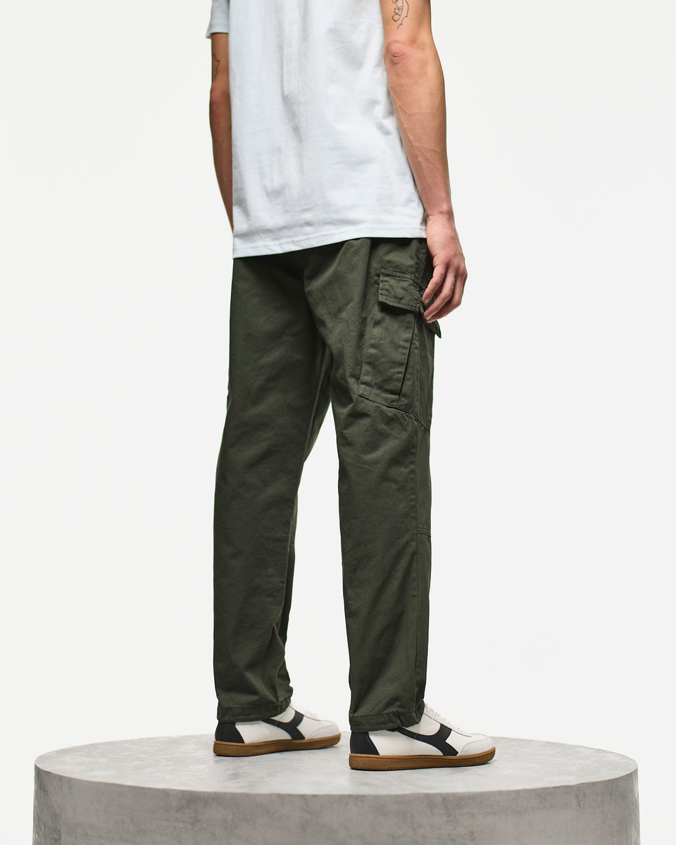 Eldon Relaxed Pants Black Forest Green – Weekend Offender